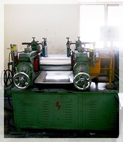 Two Roll Mill
